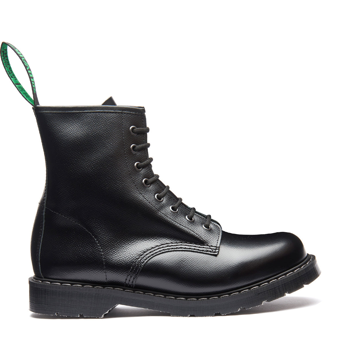 Black Hi-Shine Grain 8 Eye Derby Boot | Solovair | Handmade in England ...